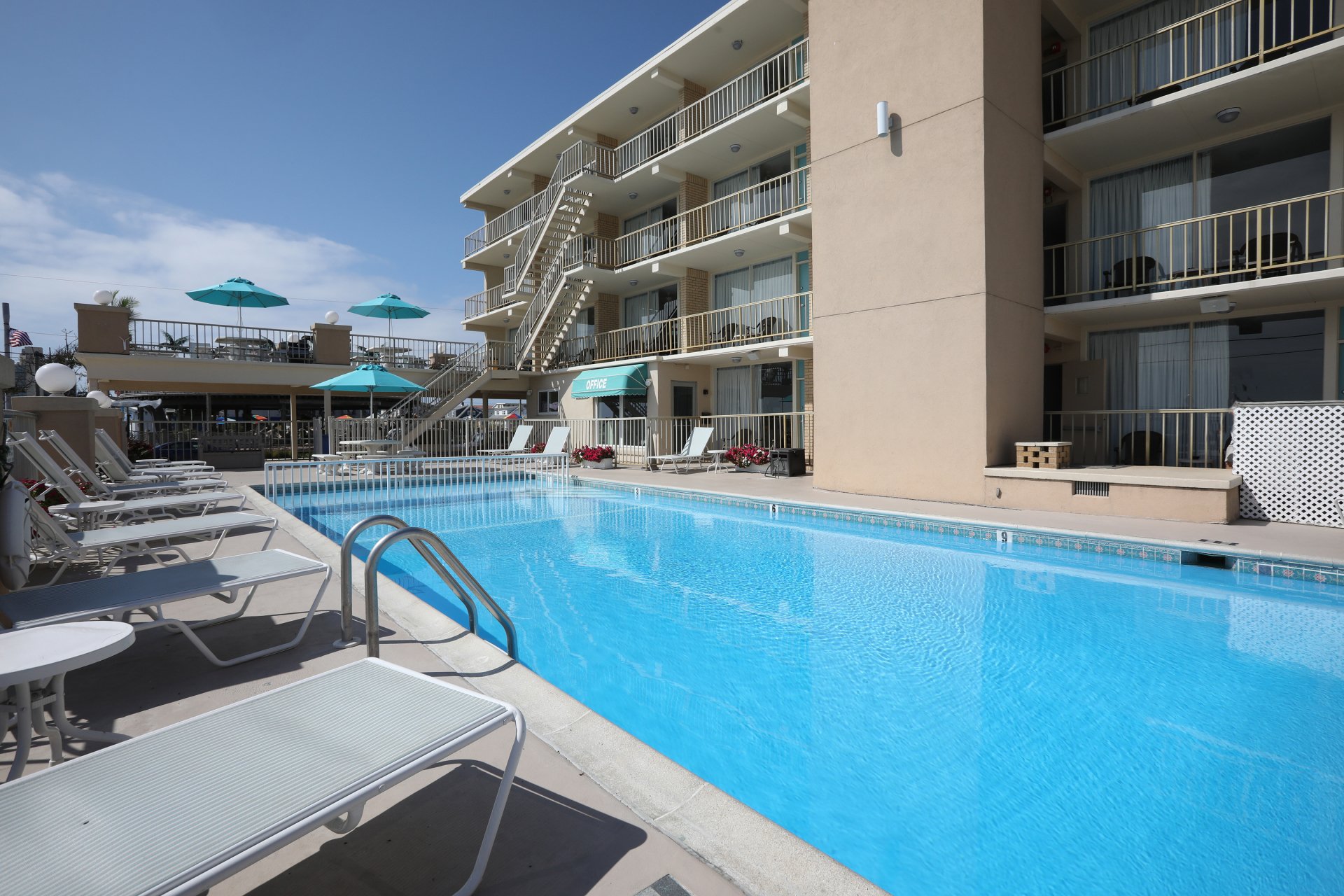 Amenities - Aquarius Oceanfront Inn